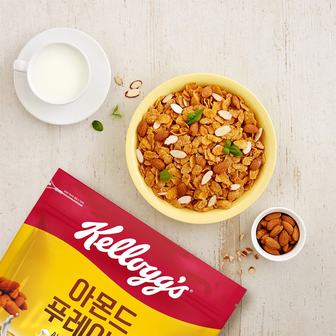 켈로그 아몬드 푸레이크 (600G)ㅣ롯데마트 제타 최상의 신선 식품과 다양한 간편식을 롯데마트 제타에서 만나보세요