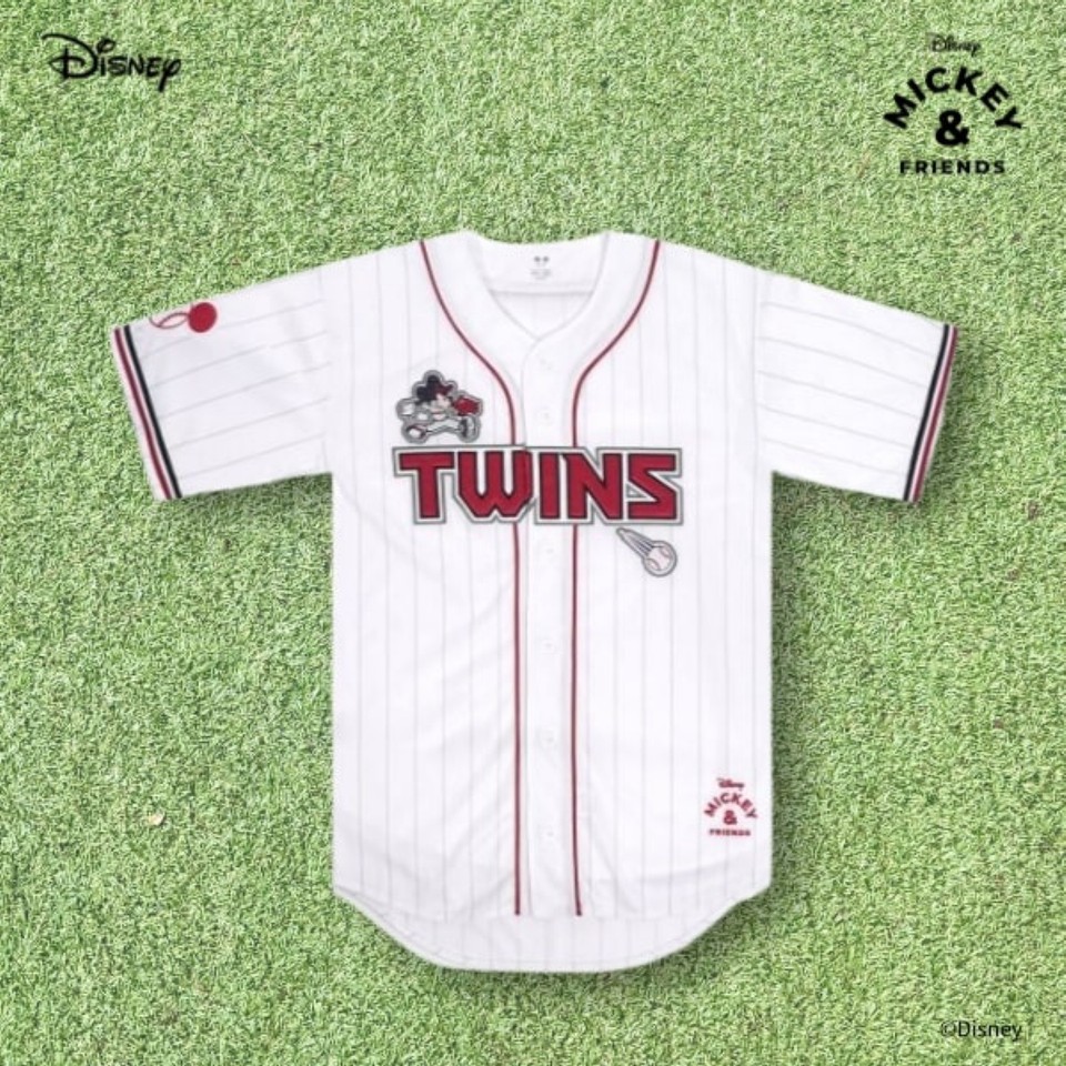 WHITE/90 KBO LG트윈스 유니폼 (디즈니)ㅣ롯데마트 제타 최상의 신선 식품과 다양한 간편식을 롯데마트 제타에서 만나보세요